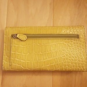 Liz Claiborne | Bags | Liz Claiborne Wallet | Poshmark